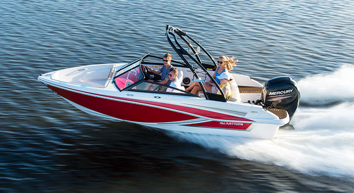 Glastron | Series | Bow Riders